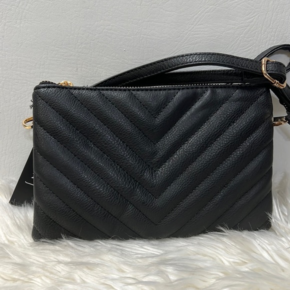 Isabelle | Bags | Isabelle Nwt Vegan Leather Crossbody Bag With Chevron ...